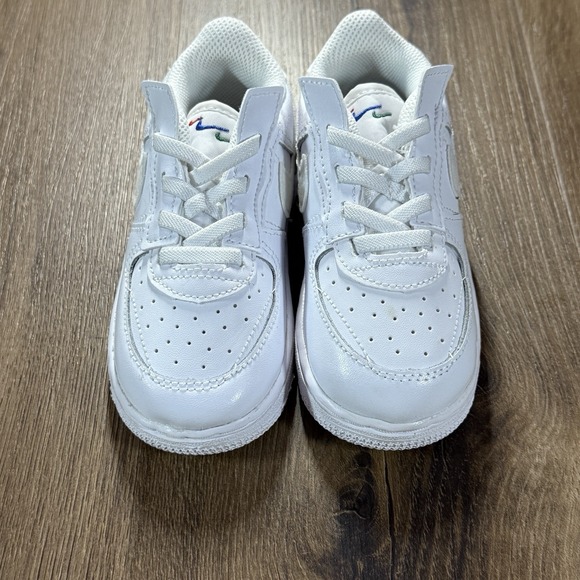 Nike | Shoes | Nike Air Force Low Lv8 Kids Shoes Size 8c White Yellow ...